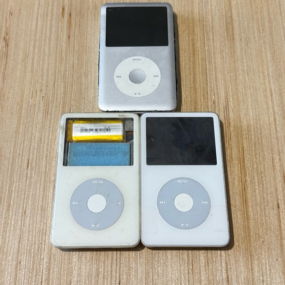 Apple | Portable Audio & Video | Lot Of 3 Ipod Classic Model A2381136 ...